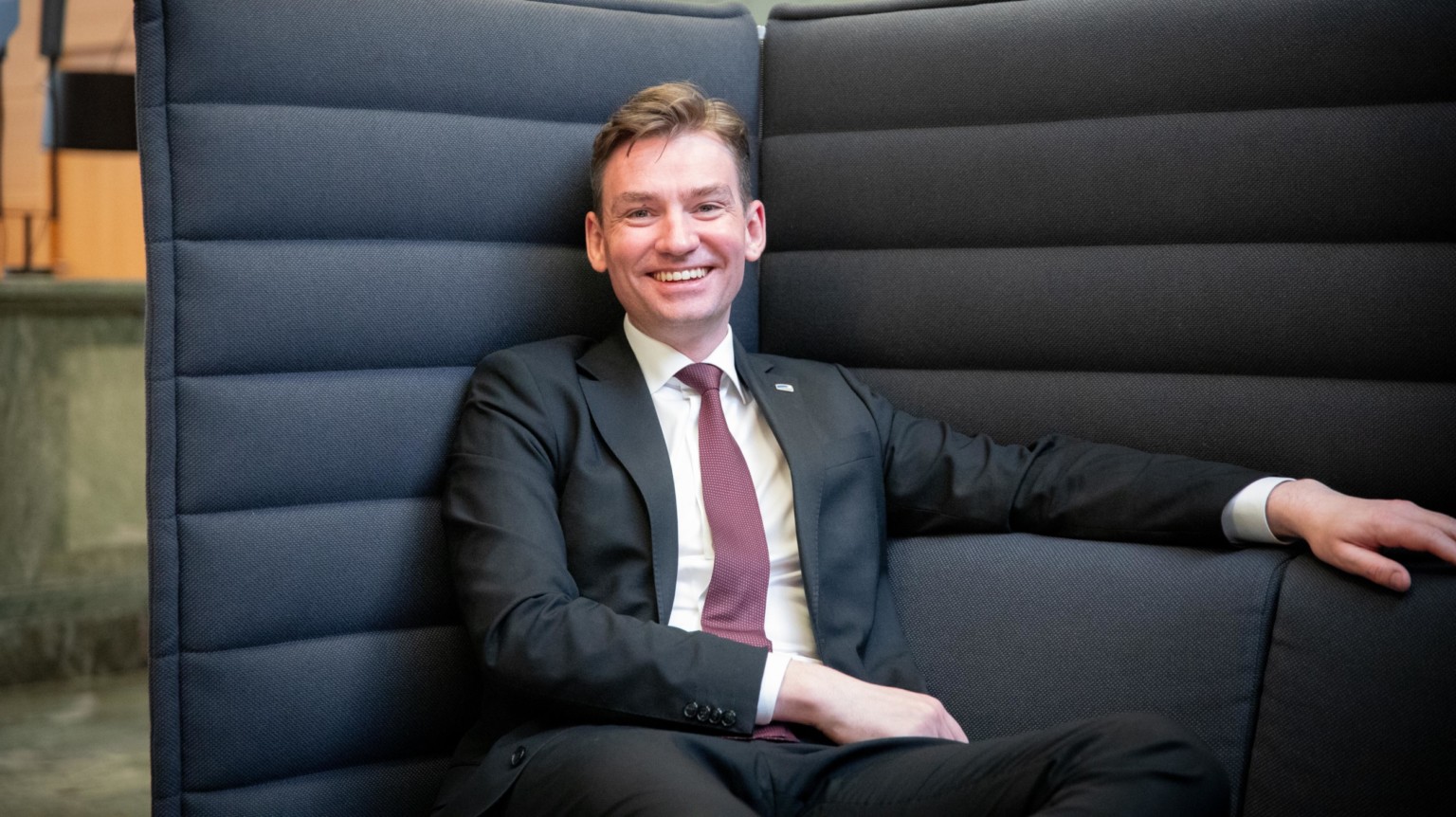 Har signert avtale om samarbeid mellom studier og arbeidsliv Har signert avtale om samarbeid mellom studier og arbeidsliv